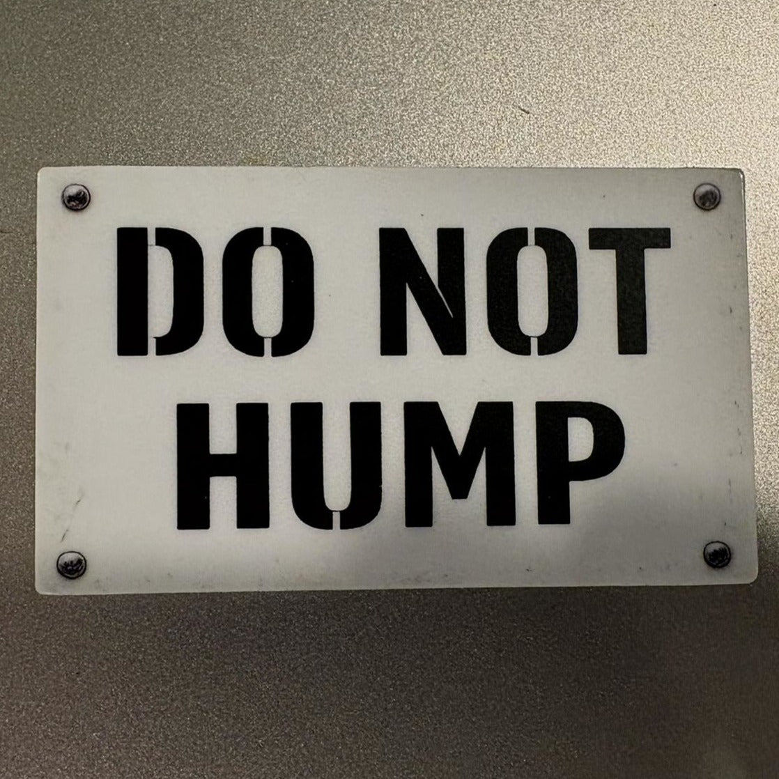 Do Not Hump Sticker – Lineside Details